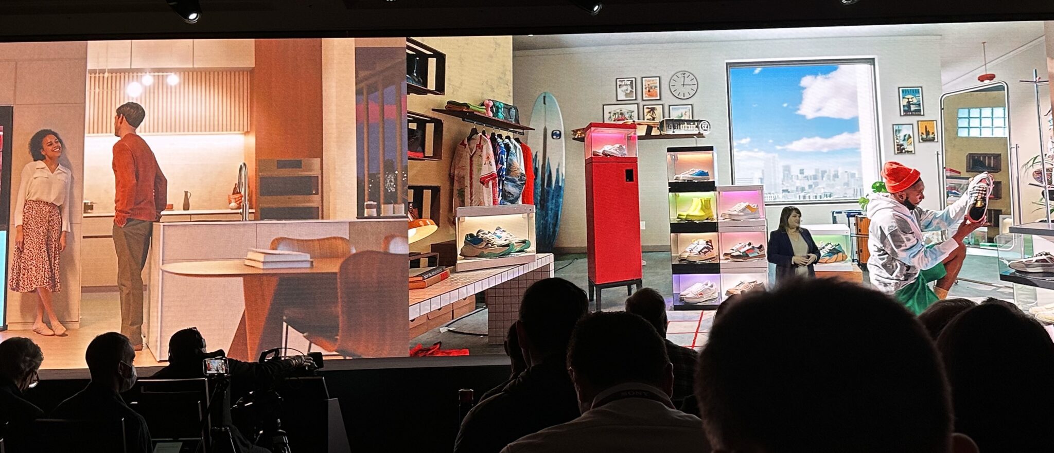 The LG OLED TV goes big and wireless #CES2023 - New Gizmo